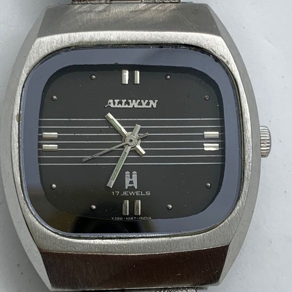 Accessories | Vintage 36mm Allwyn 17 Jewels India Made Hand Winding ...